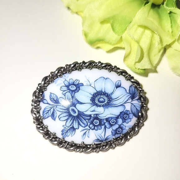 Vintage | Jewelry | West Germany Delft Style Blue White Floral Milk ...
